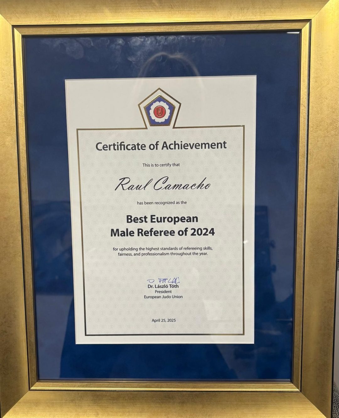 Raúl Camacho Mejor Árbitro Masculino de Europa en 2024 | Real ...